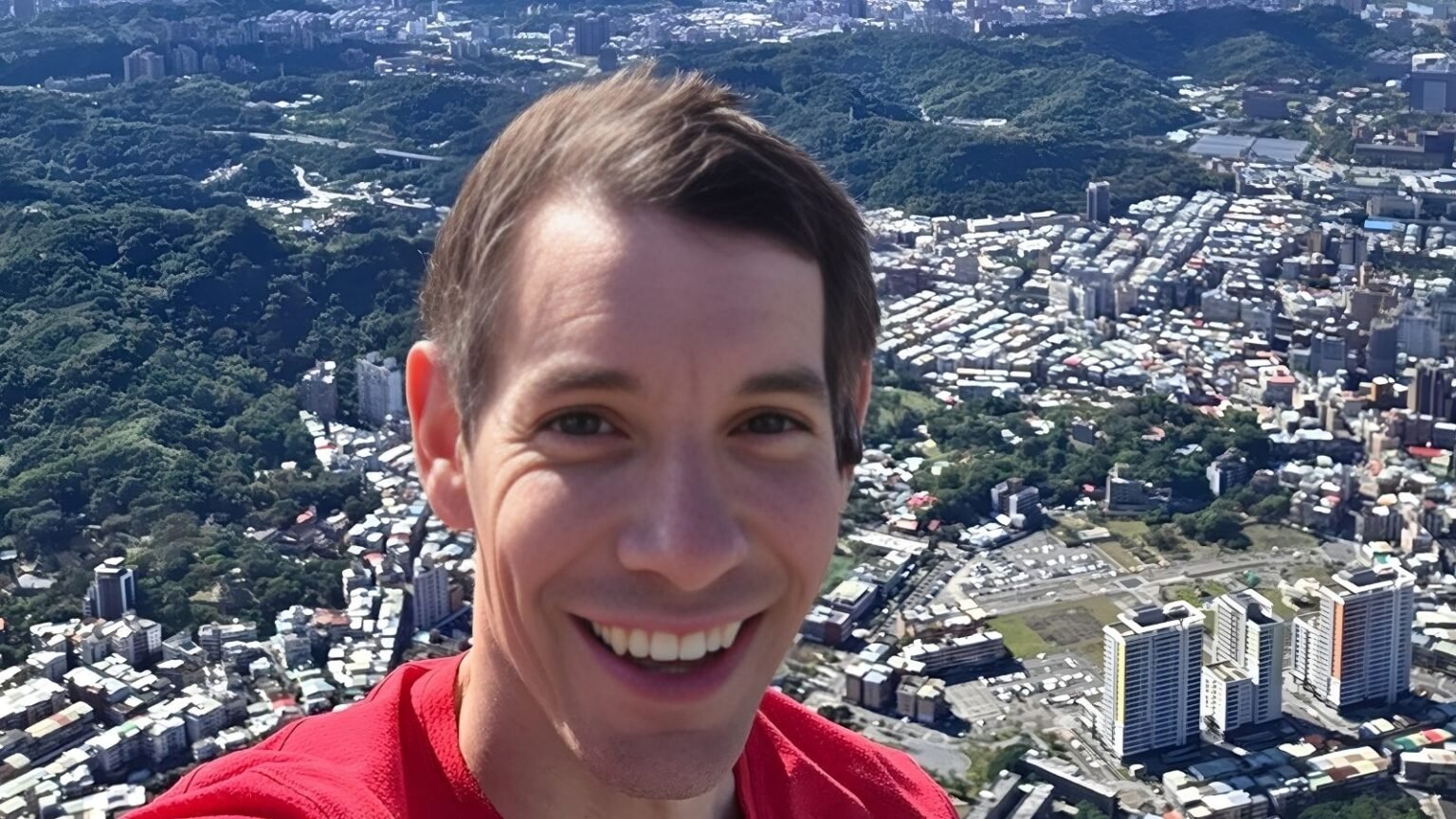 Alex Honnold Completes Daring Taipei 101 Skyscraper Climb — But Was It ...