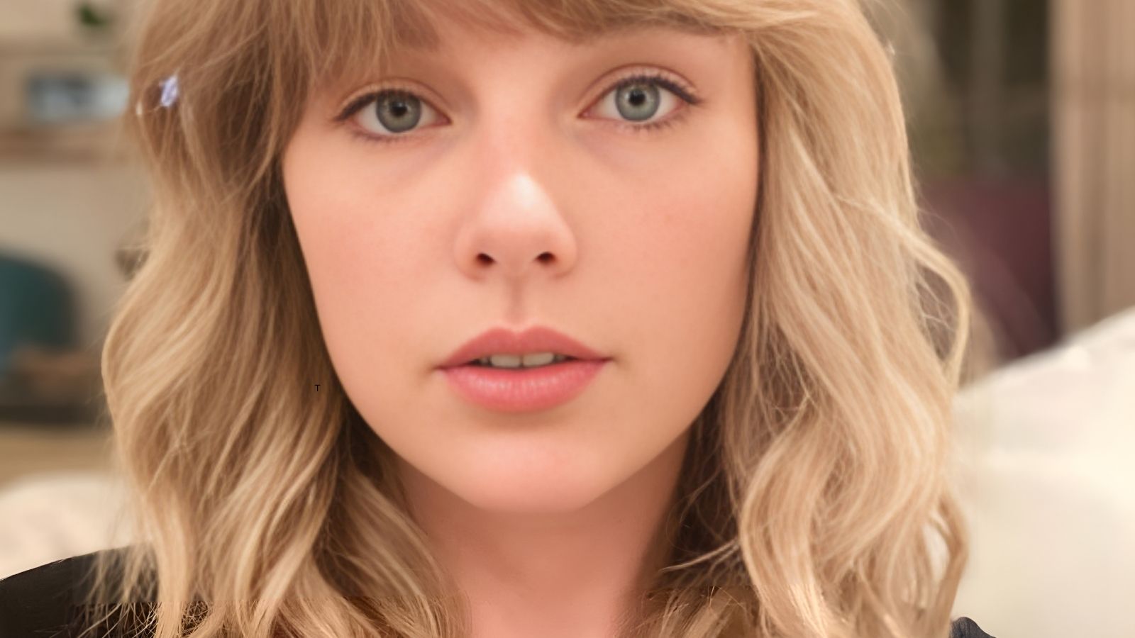 7 Celebrities Who Bite Their Nails—and Don’t Care Who Sees It - Wealth ...