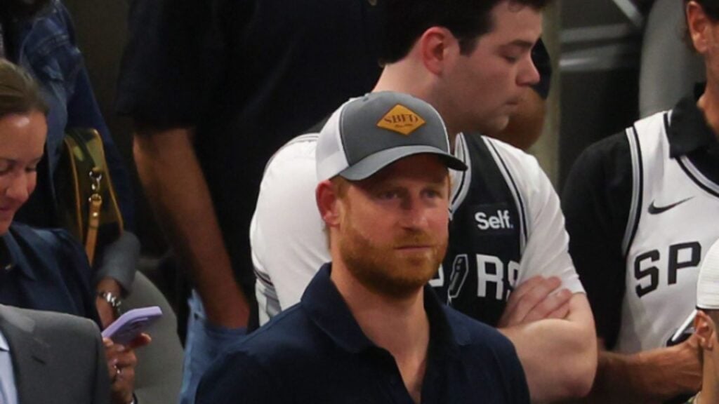 Prince Harry and Spike Lee’s Awkward Knicks Moment Turns Into a Viral ...